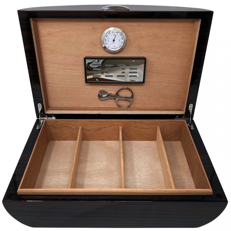 The Winston 150-Count Ebony Lacquer Cigar Humidor