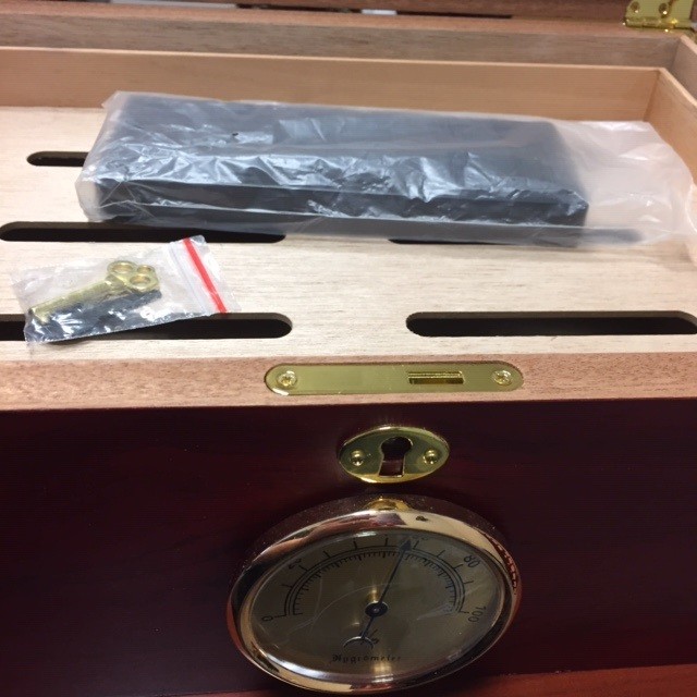 The Bally Cigar Humidor - Glass Top Humidors