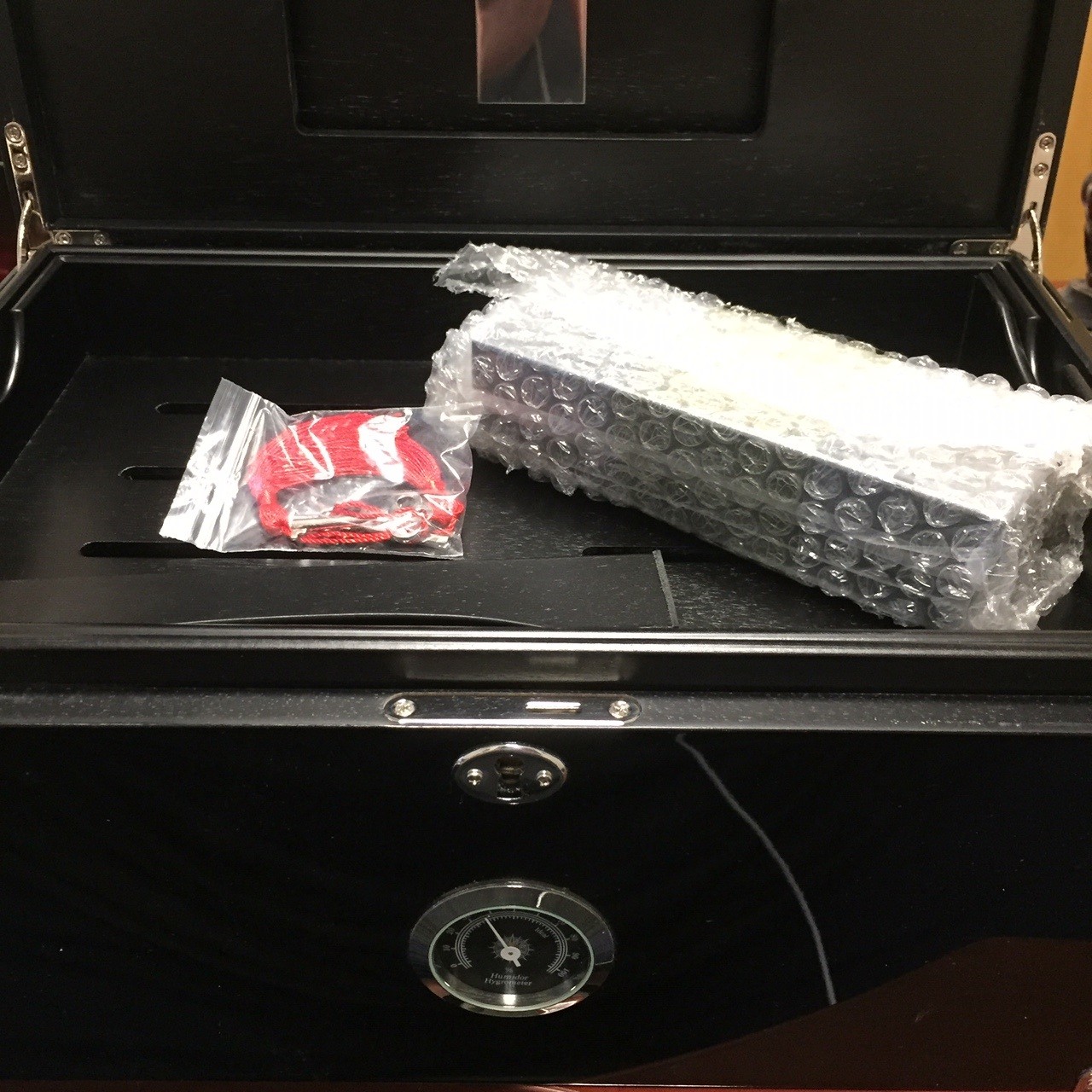 Dakkota Jet Black Lacquer Humidor with Full Black Interior