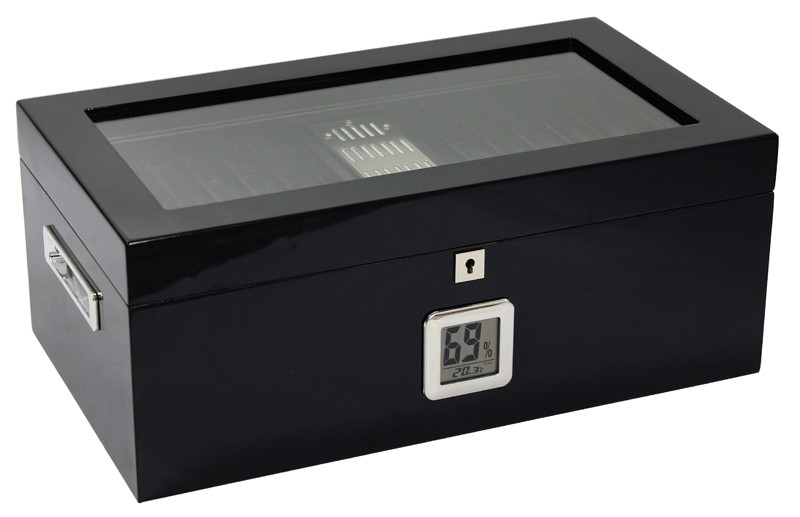 Raven Black Lacquer Cigar Humidor | Modern Design & Cedar Interior